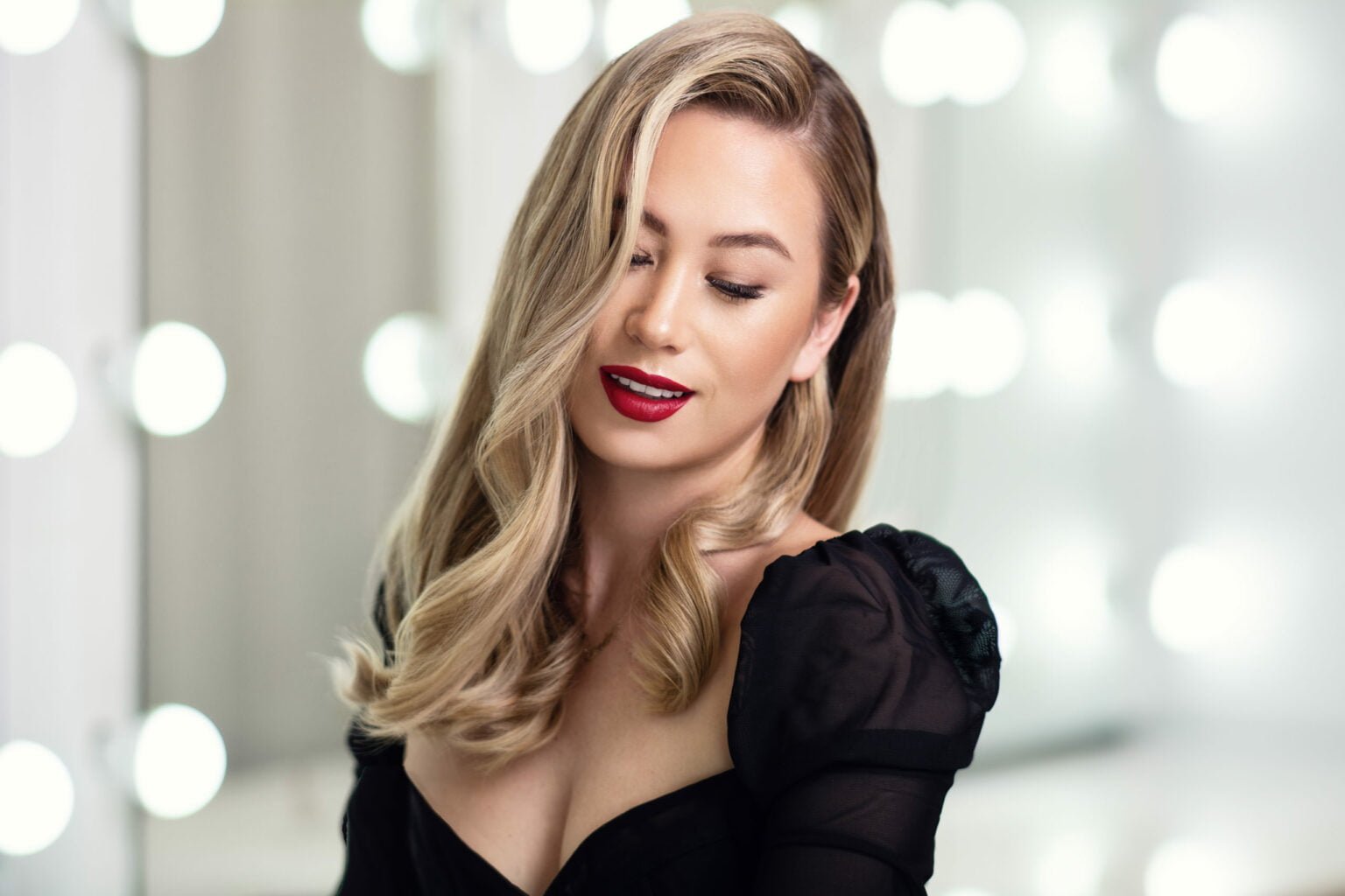 Make-up Workshop with Lindy Lin - The Diamond Works