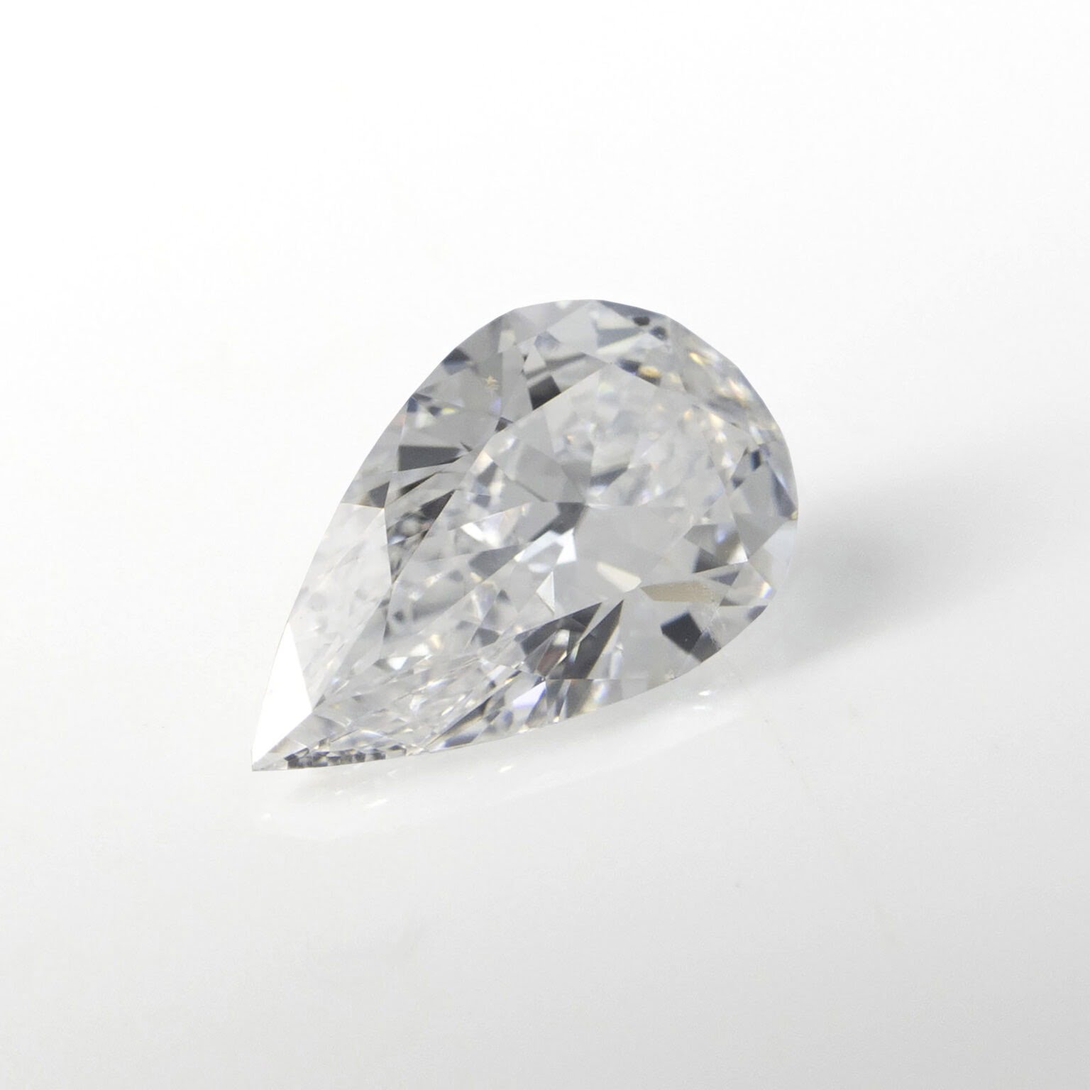 Shop Diamond Jewellery and Diamonds in South Africa